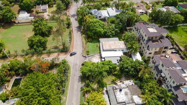 House For Sale, 24 Norbrook Rd, Kingston, Jamaica (Kingston, Jamaica ...
